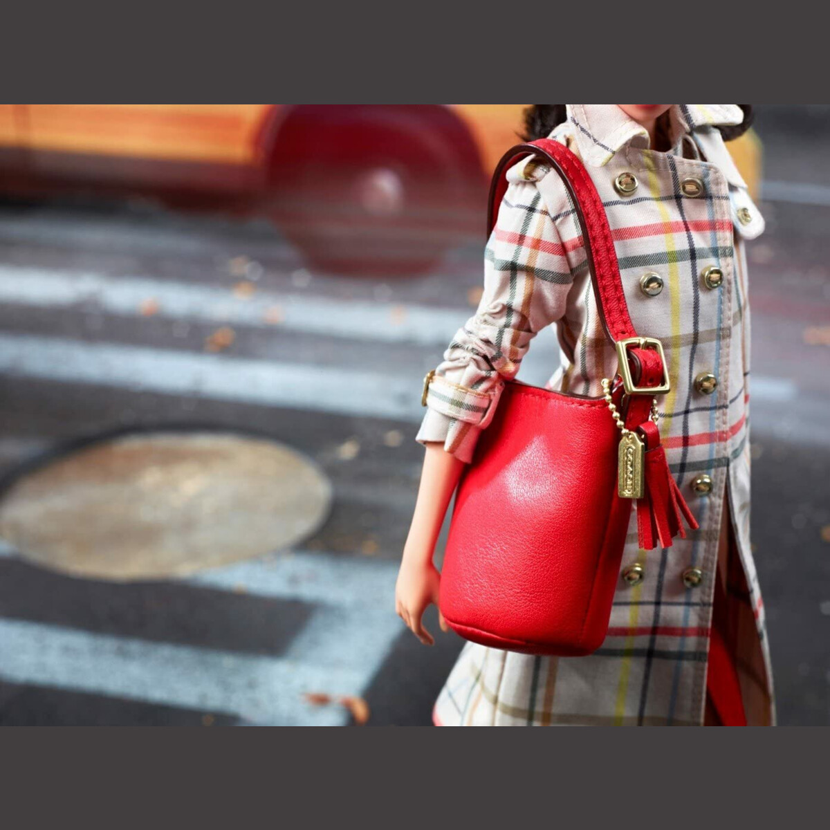 Mattel Barbie X8274 (Coach Designer) Look Collection series