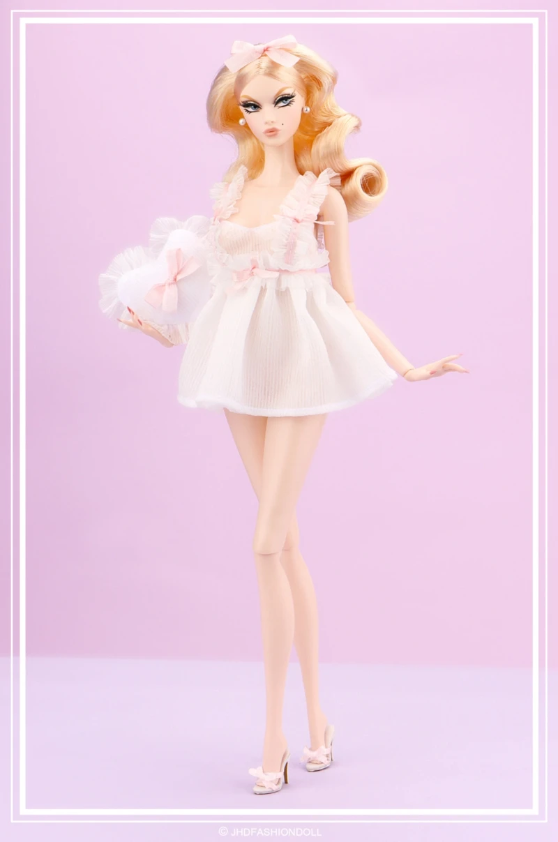 JHD Fashion Doll Mizi Girls' Night: White Nightgown (VD2501) Valley Of ...